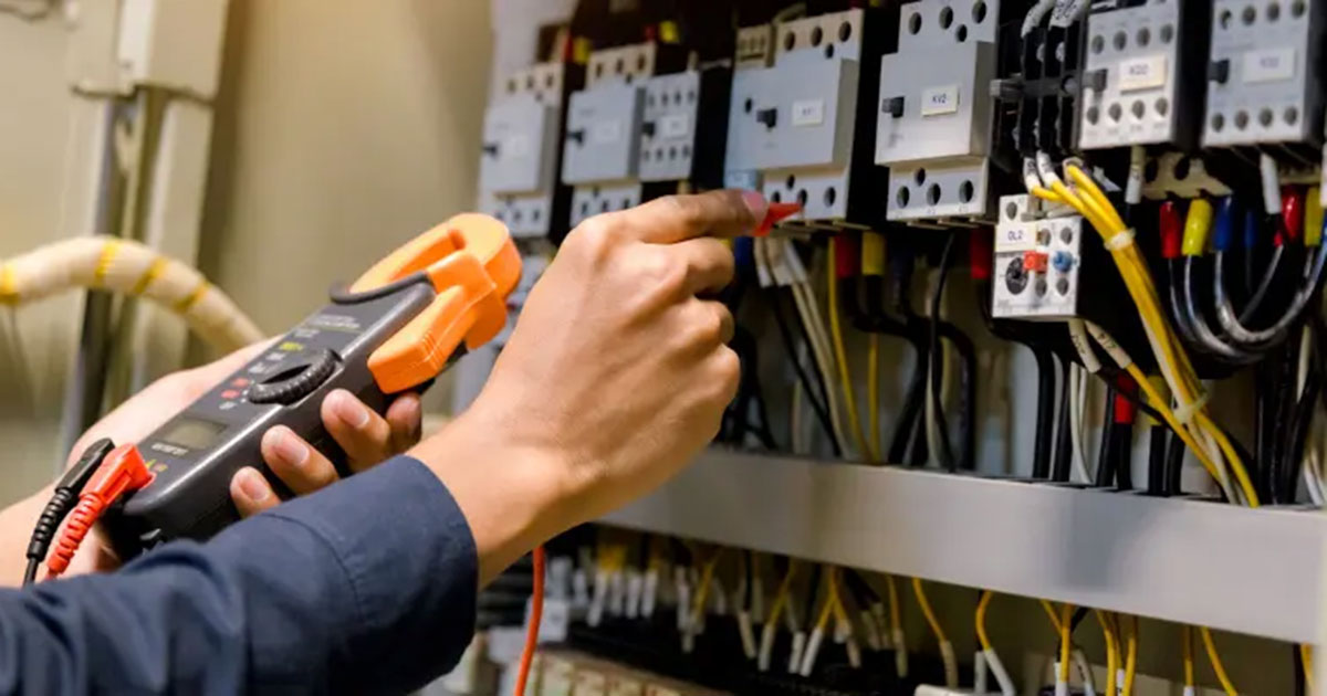 Commercial Electrical Contractors in Jacksonville, FL | Summit